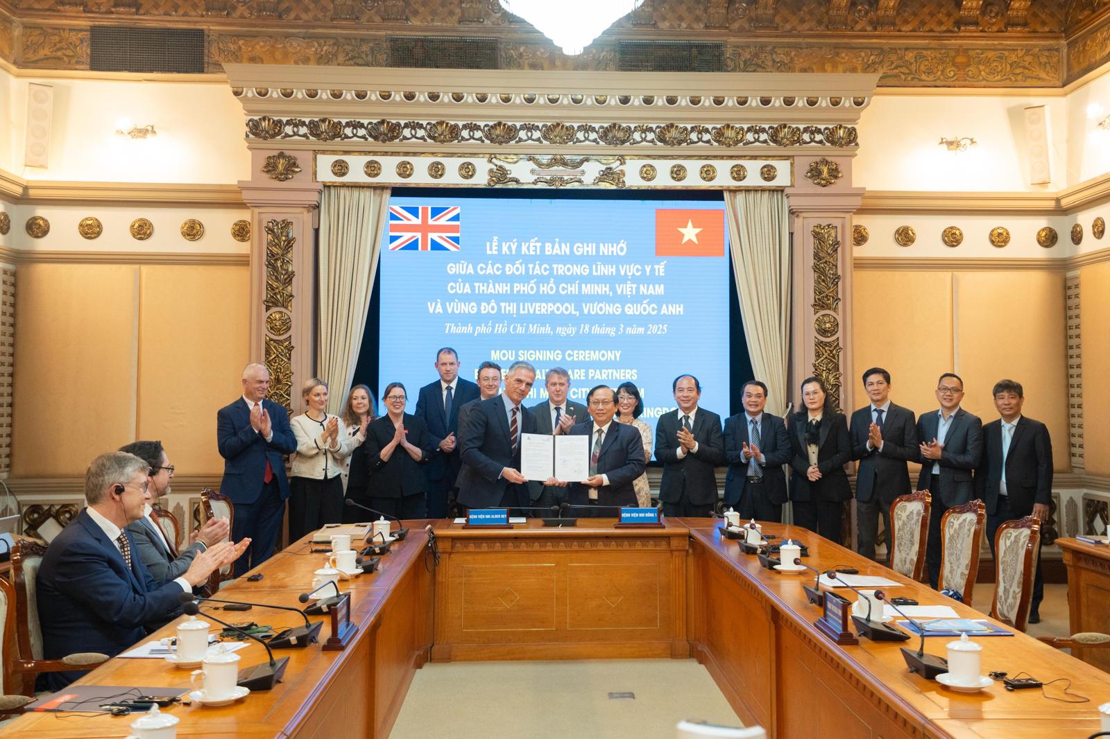 Alder Hey signs ground-breaking agreement with Children's Hospital in ...