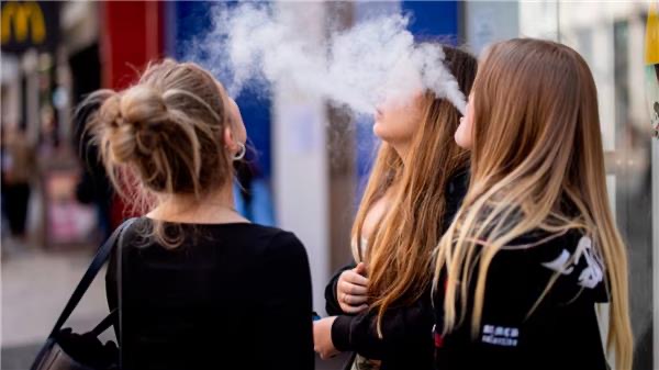 Alder Hey hosts vaping summit - Alder Hey Children's Hospital Trust